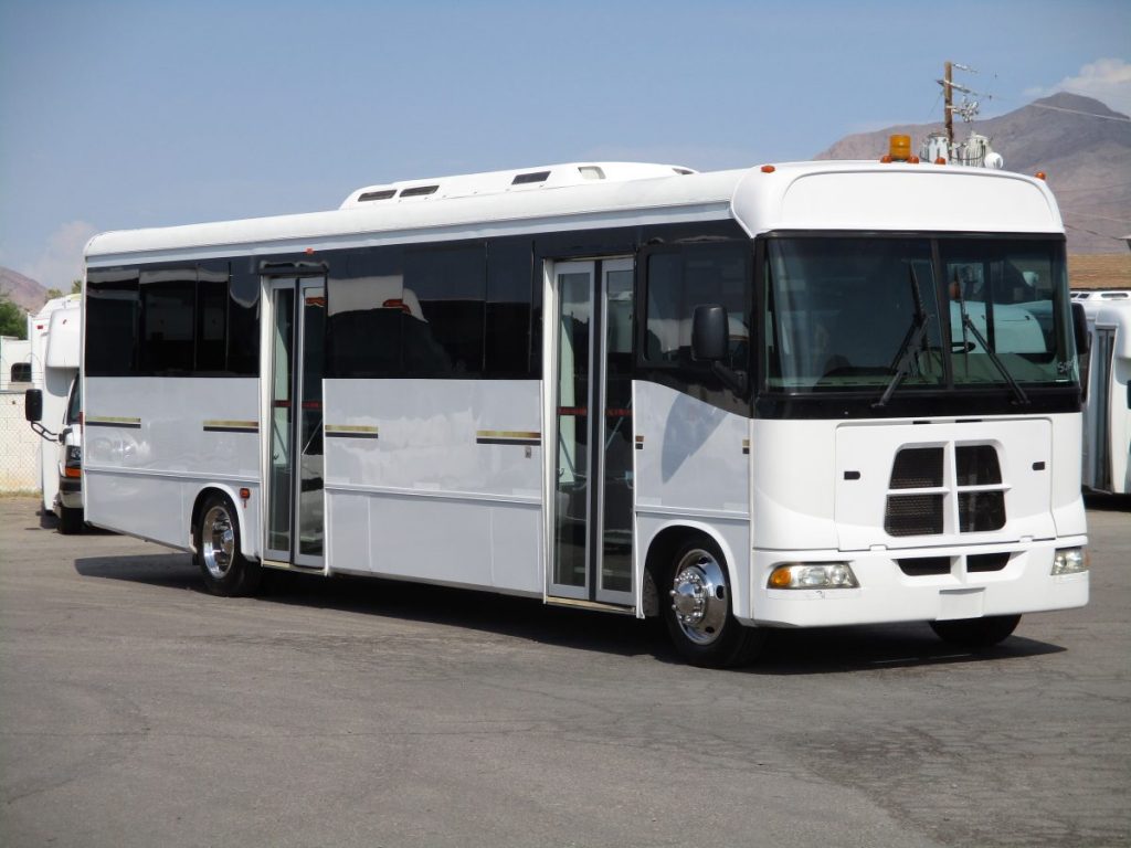 2008 Glaval Apollo Shuttle Bus S08483 - Las Vegas Bus Sales