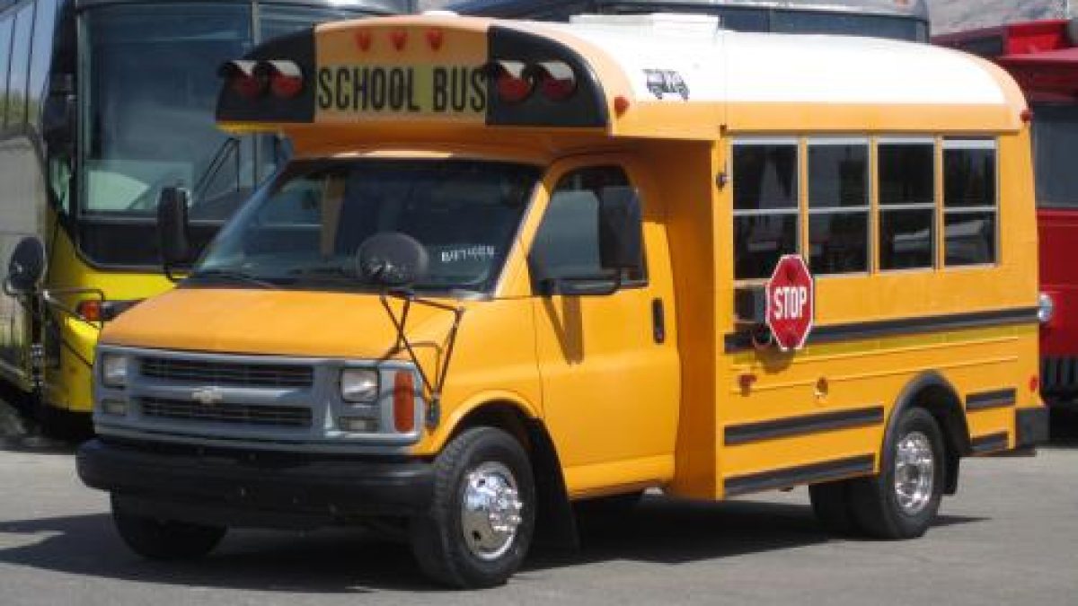 Mid Bus School Bus
