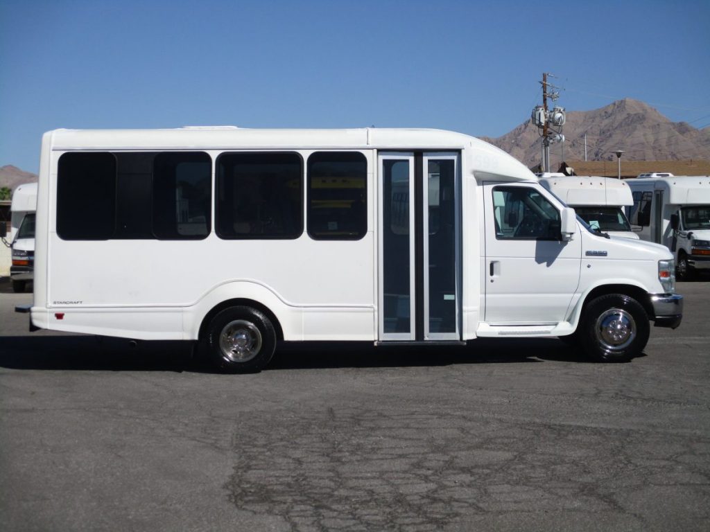 2010 Starcraft Starquest Shuttle Bus S49177 - Las Vegas Bus Sales