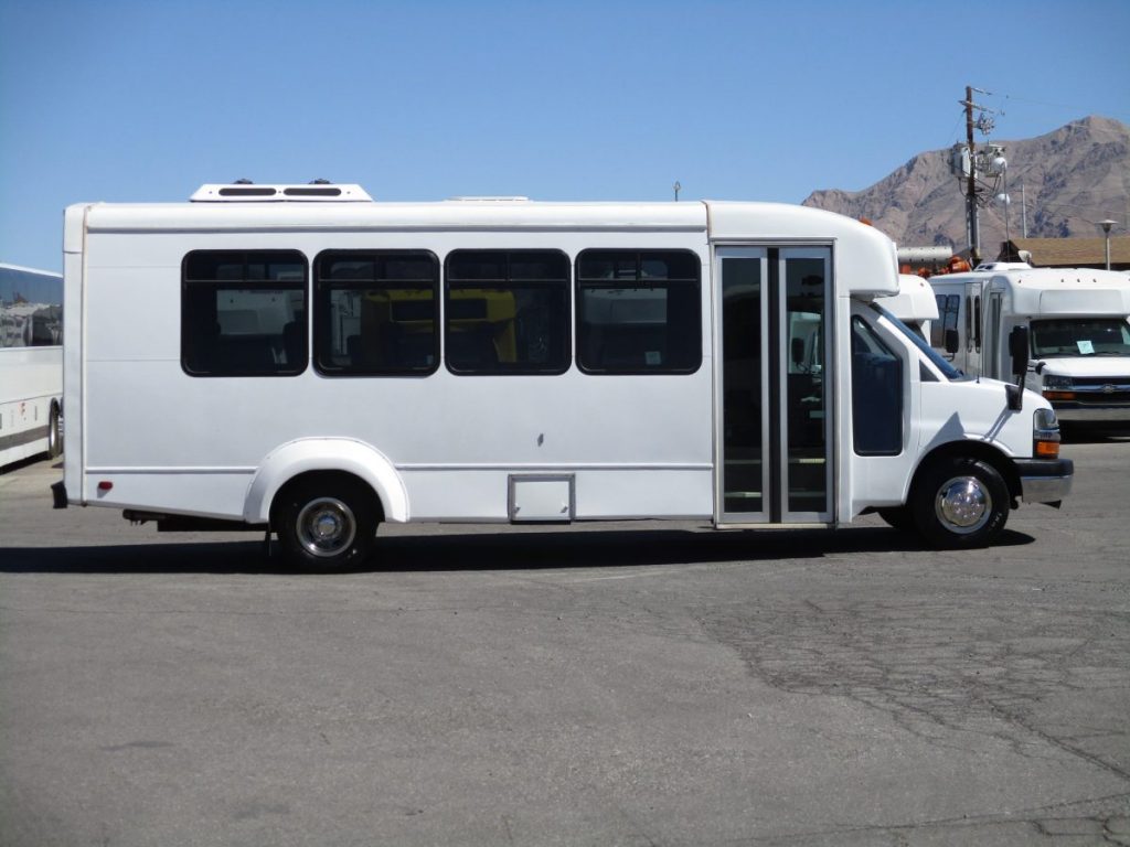 2012 Elkhart Coach ECII Shuttle Bus S49175 - Las Vegas Bus Sales