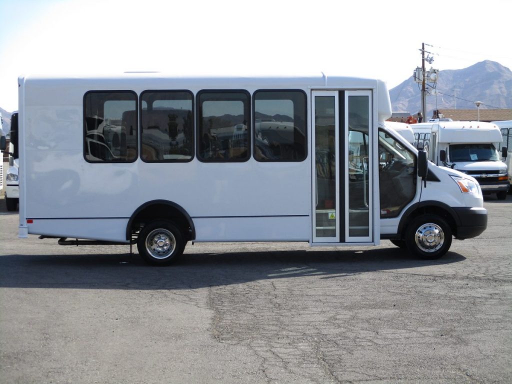 2018 World Trans Transit 230 Shuttle Bus S23311 - Las Vegas Bus Sales