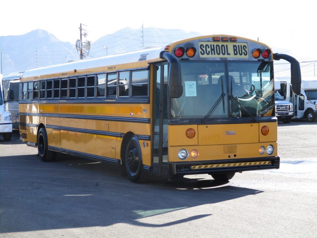 2004 Thomas Saf-T-Liner HDX School Bus B32184 - Las Vegas Bus Sales