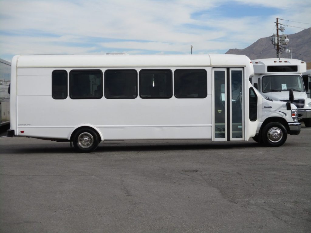 2015 Starcraft Allstar Shuttle Bus S00779 - Las Vegas Bus Sales