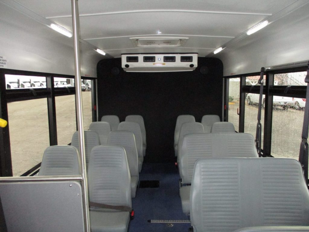 2016 Winnebago Metro Link Lift Equipped Shuttle Bus S13104 - Las Vegas ...