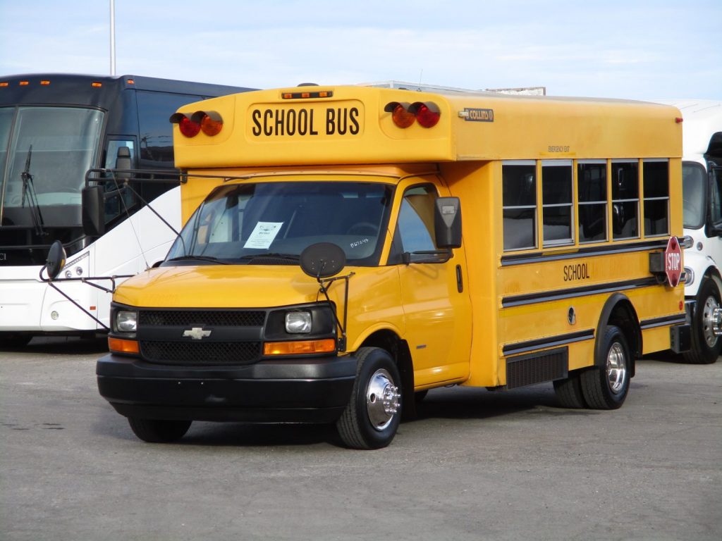 2006 Collins Bus Super Bantam B67043 - Las Vegas Bus Sales