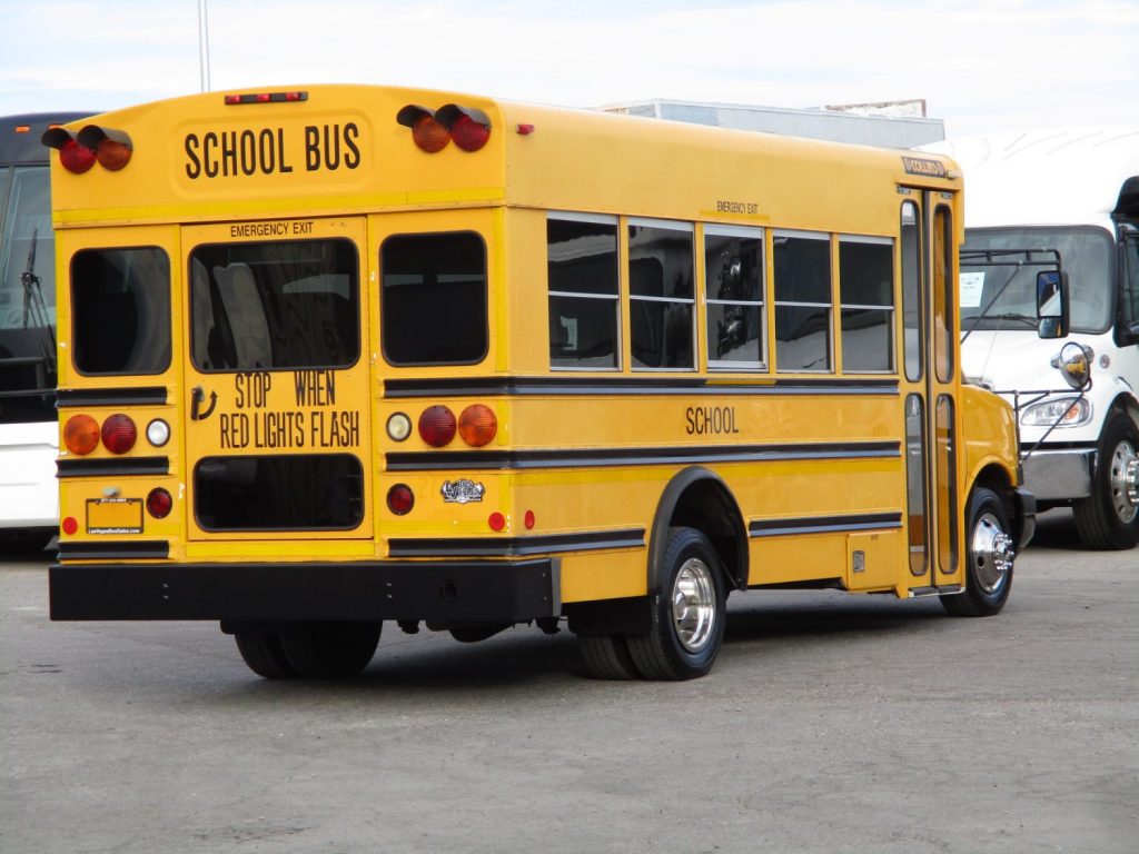 2006 Collins Bus Super Bantam B67043 - Las Vegas Bus Sales