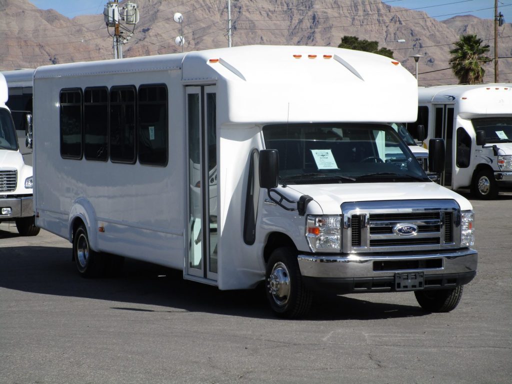 2015 Goshen Impulse Luxury Shuttle Bus S17534 - Las Vegas Bus Sales