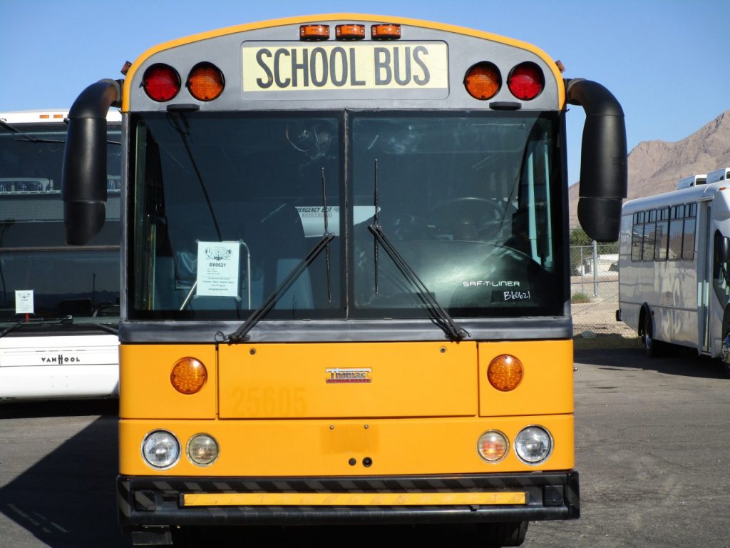 2005 Thomas Saf-T-Liner HDX School Bus B60621 - Las Vegas Bus Sales