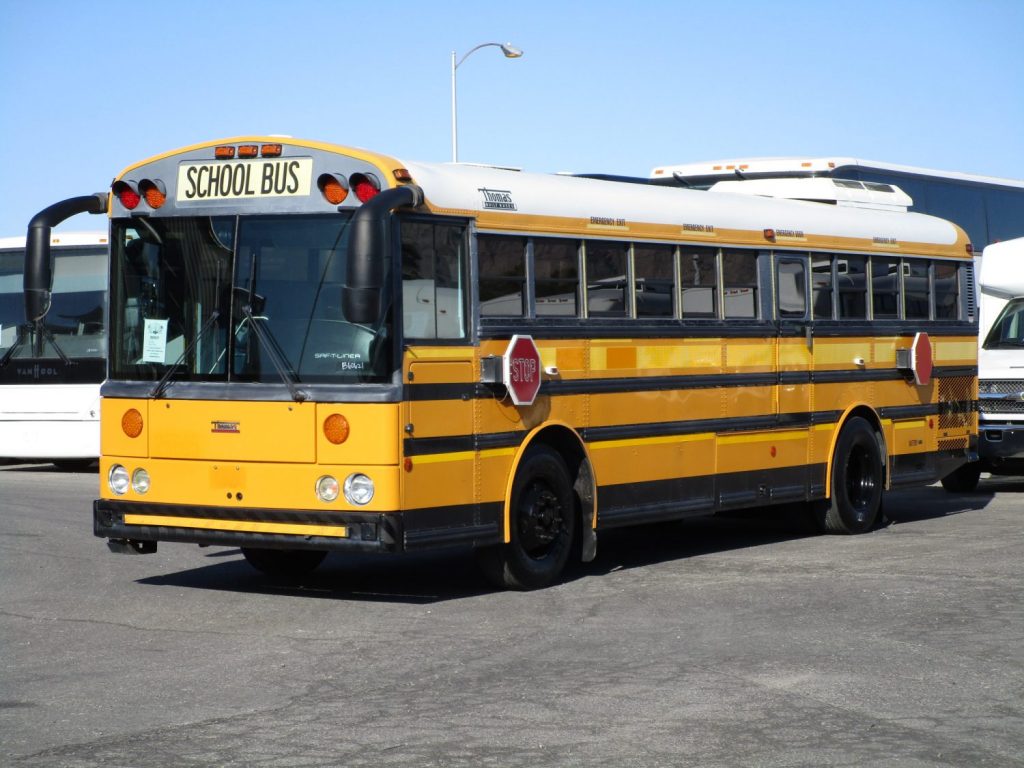 2005 Thomas Saf-T-Liner HDX School Bus B60621 - Las Vegas Bus Sales