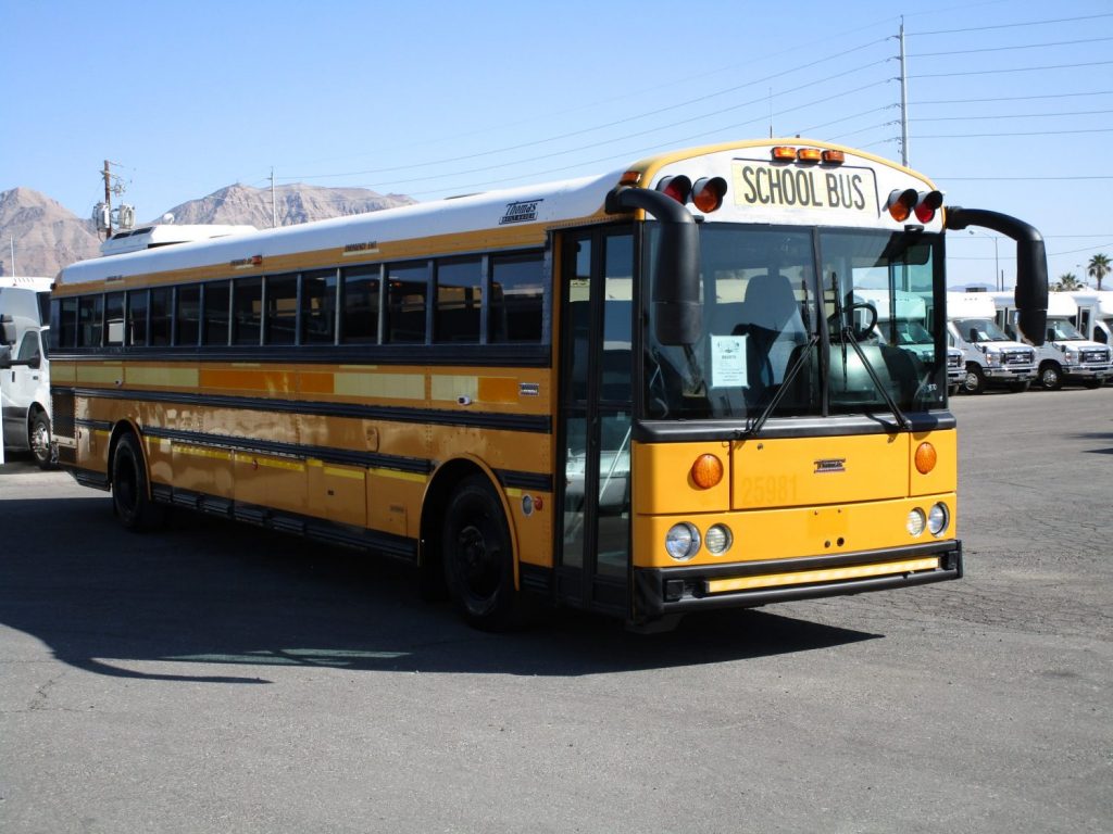 2005 Thomas Saf-T-Liner HDX School Bus B60870 - Las Vegas Bus Sales