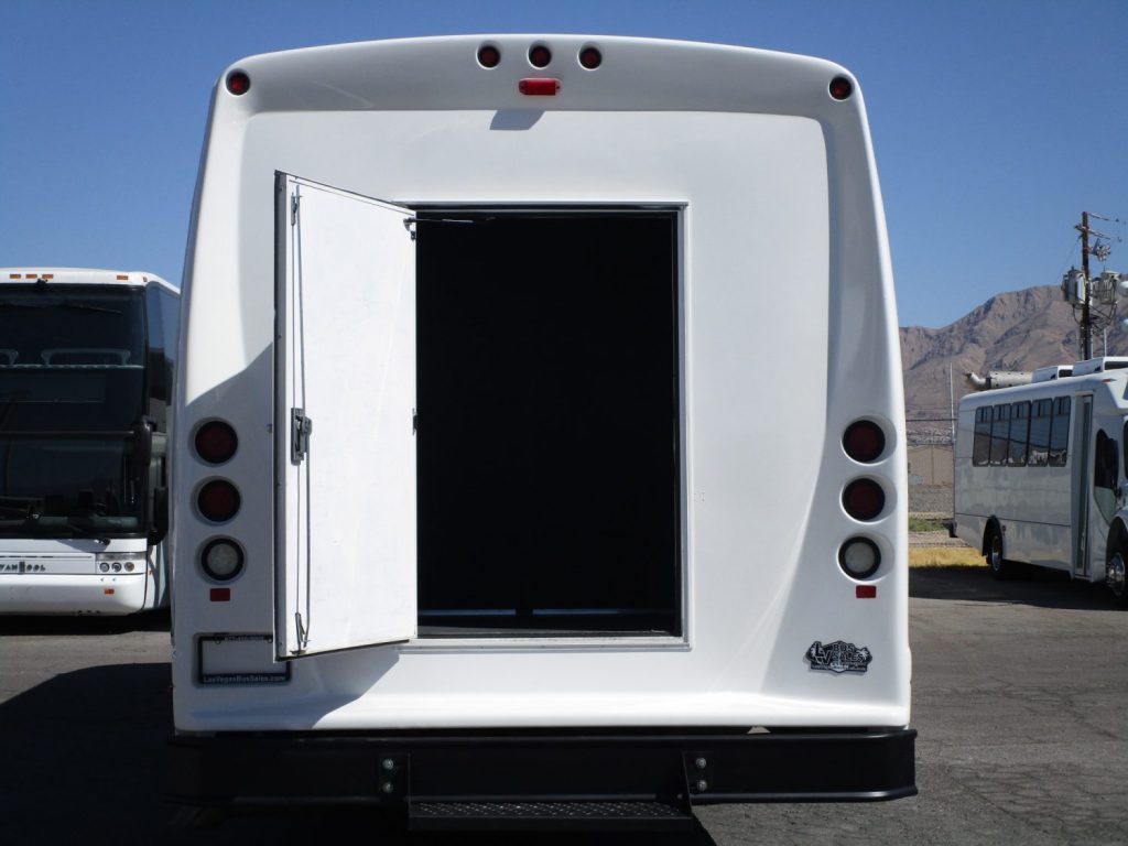 2015 Starcraft Allstar XLT Shuttle Bus S75303 - Las Vegas Bus Sales