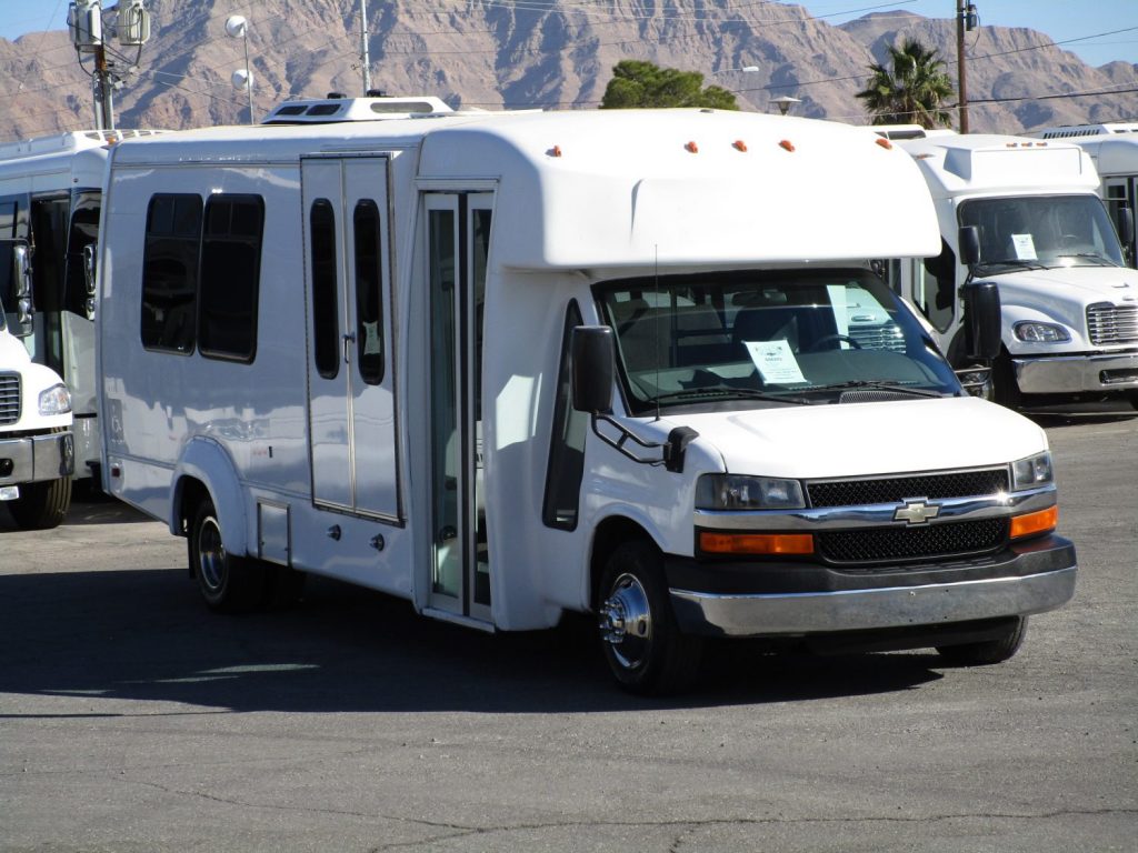 2012 Elkhart Coach ECII Lift Equipped Shuttle S50253 - Las Vegas Bus Sales