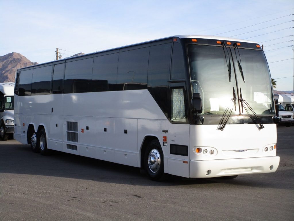 2004 Prevost H3-45 Lift Equipped Highway Coach C14850 - Las Vegas Bus Sales