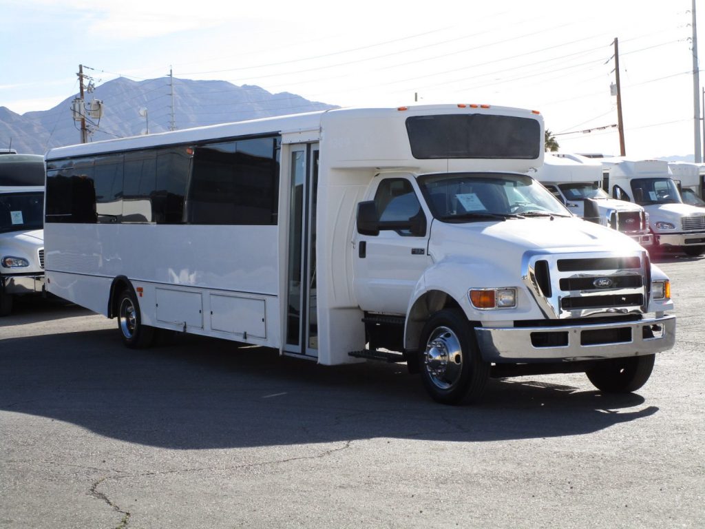 2015 Champion Defender Shuttle Bus S07155 - Las Vegas Bus Sales