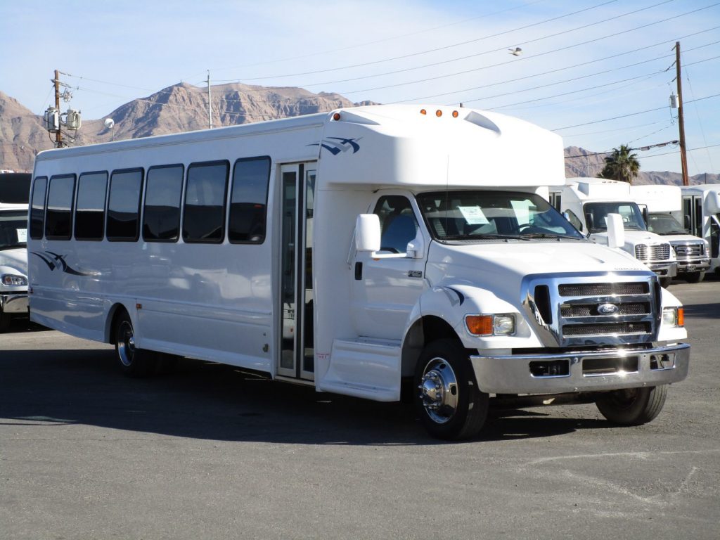 2015 Starcraft XLT Shuttle Bus S27354 - Las Vegas Bus Sales