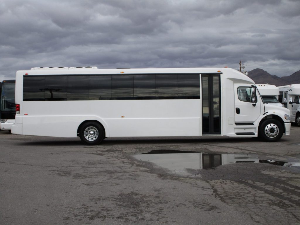 2018 Executive Coach Builders Luxury Shuttle Bus SL1216 - Las Vegas Bus ...