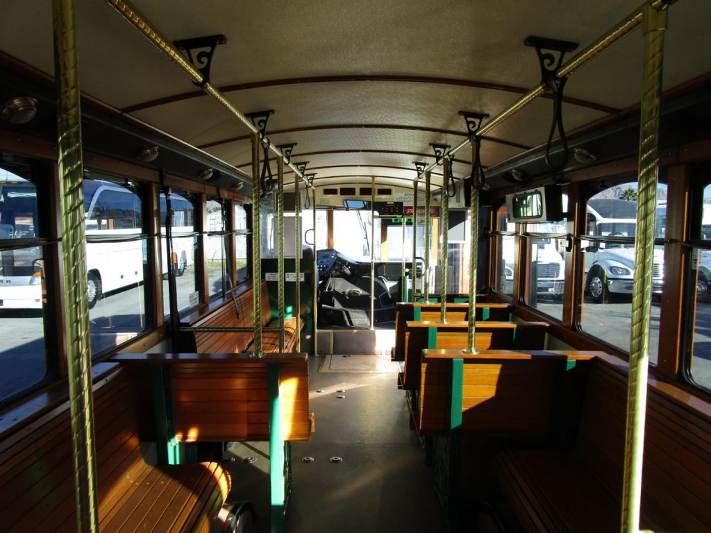 2005 Optima AH-28 Trolley Bus S16316