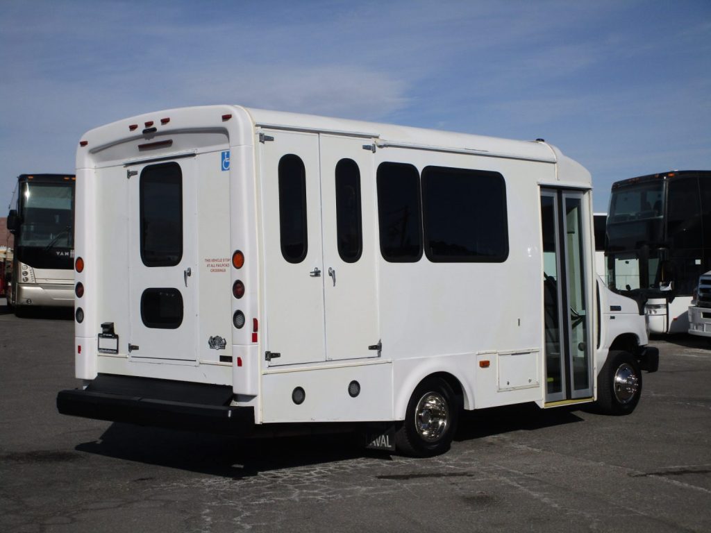 2014 Glaval Universal Shuttle Bus S75850 - Las Vegas Bus Sales