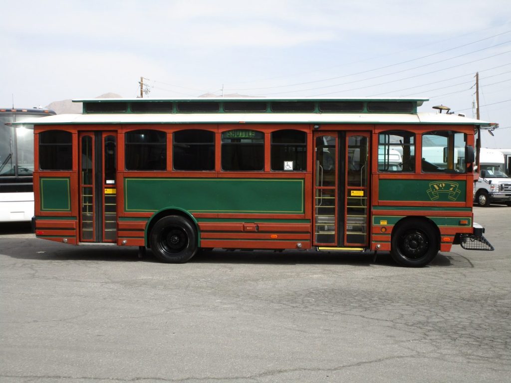 2005 Optima AH-28 Trolley Bus S16316