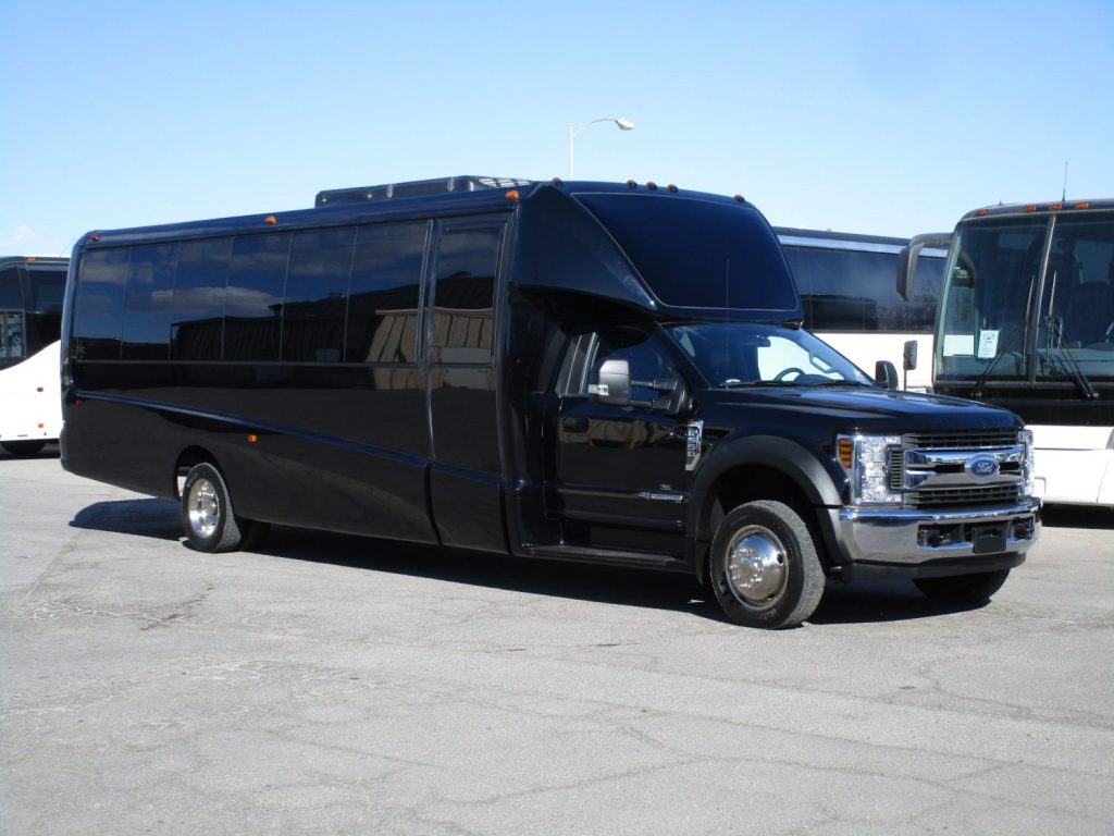 2018 Grech Motors GM33 Executive Style Shuttle Bus S29192 - Las Vegas ...