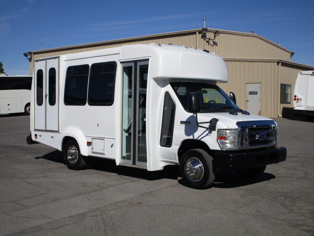 2012 Elkhart Coach ECII Lift Equipped Shuttle S29118 - Las Vegas Bus Sales