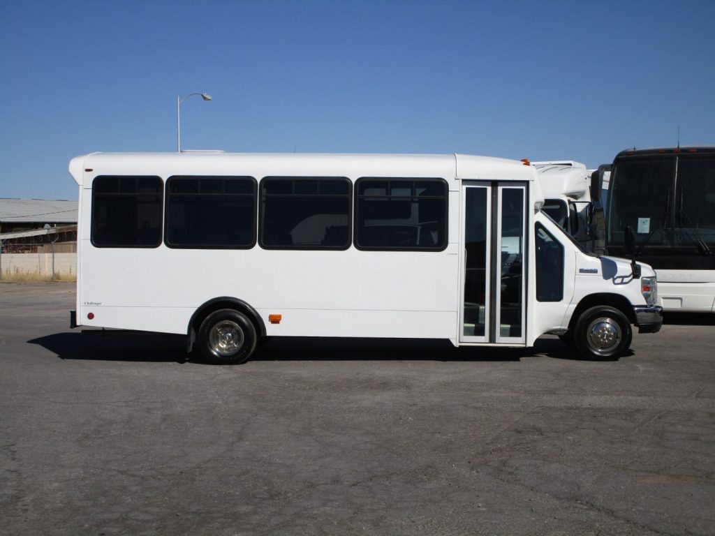 2012 Champion Challenger Shuttle Bus S09287 - Las Vegas Bus Sales
