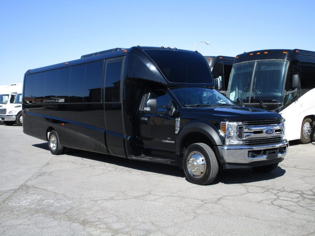 2018 Grech Motors GM33 Executive Style Shuttle Bus S29205 - Las Vegas ...