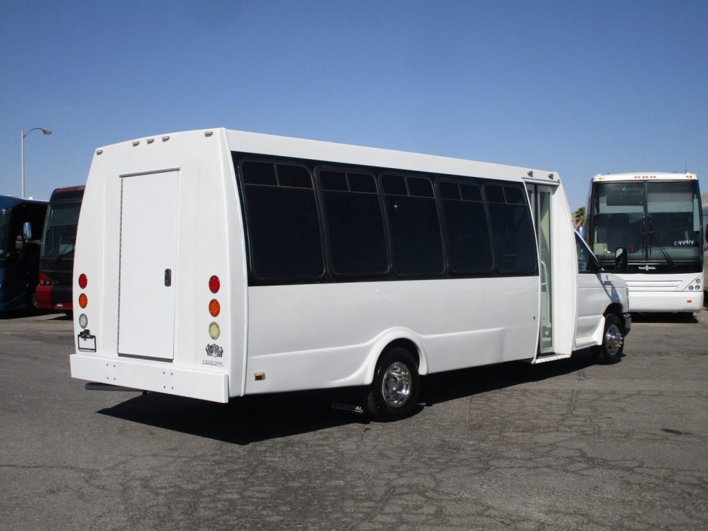 2012 Federal Spirit 27 Shuttle Bus S13479 - Las Vegas Bus Sales