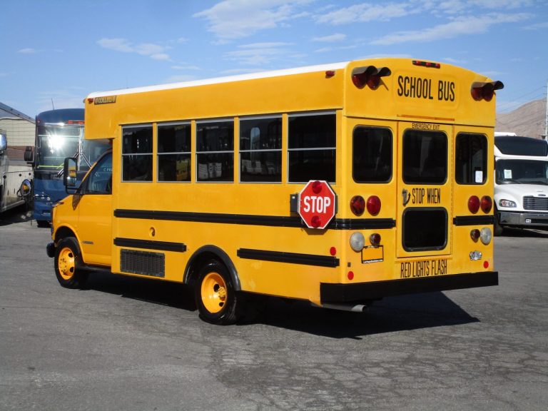 2001 Chevrolet Collins Mini Bus B40156 - Las Vegas Bus Sales