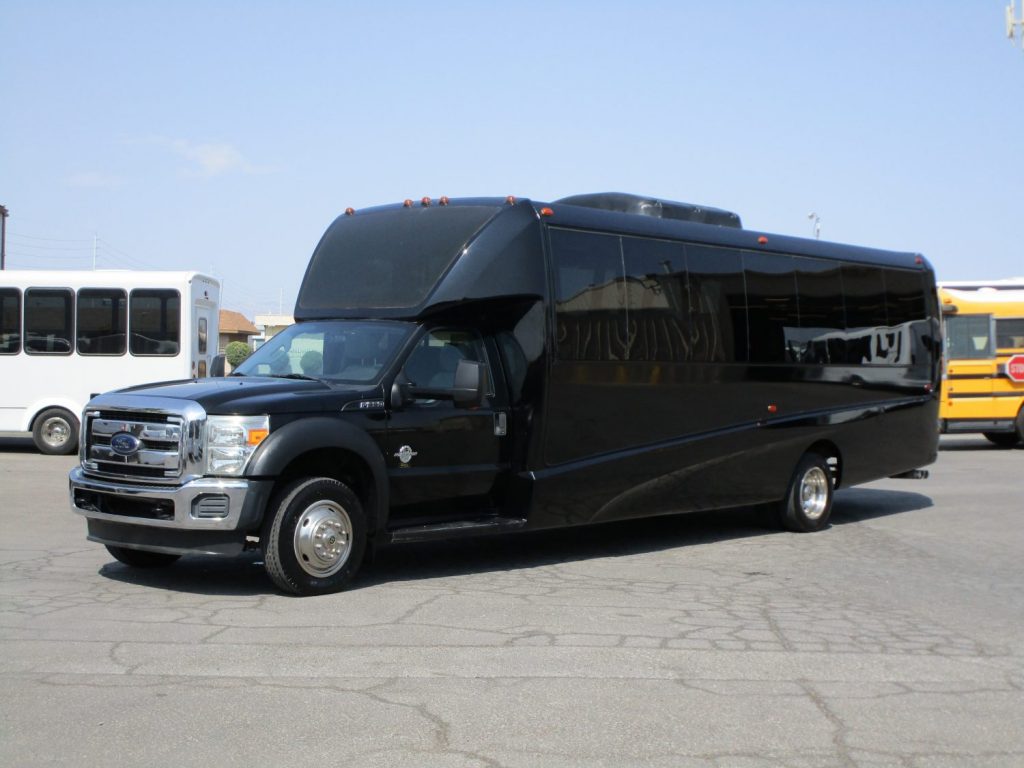 2013 Grech Motors GM33 Executive Style Shuttle Bus S15405 - Las Vegas ...