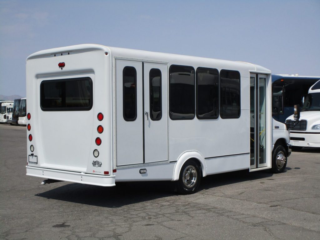 2019 World Trans Lift Equipped Shuttle Bus S46709 - Las Vegas Bus Sales