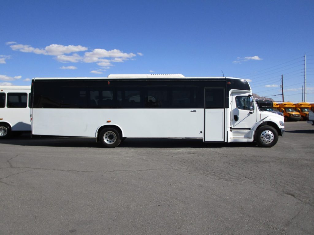 2015 Ameritrans 395 Shuttle Bus SJ7880 - Las Vegas Bus Sales