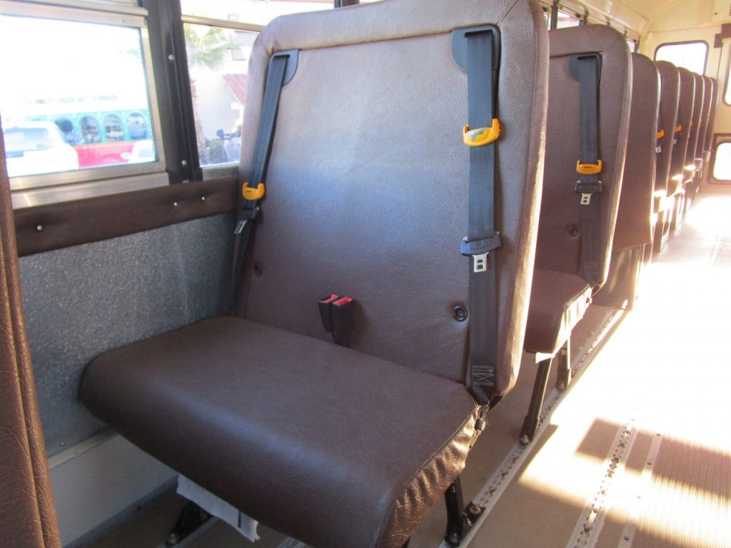 2018 IC 3000 CE Series Lift Equipped Bus B46959 - Las Vegas Bus Sales