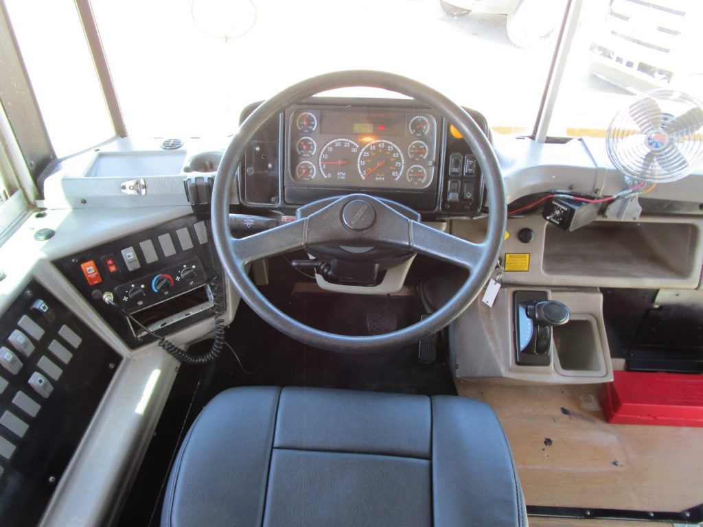 2004 Thomas FS-65 School Bus B48157 - Las Vegas Bus Sales