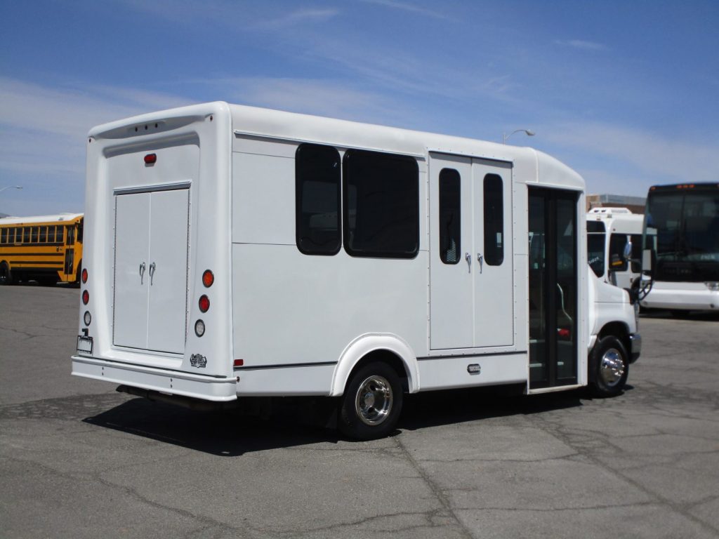 2019 ElDorado Advantage Lift Equipped Shuttle Bus S03269 - Las Vegas ...