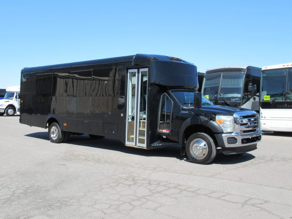 2012 Glaval Bus Entourage Shuttle Bus S99216 - Las Vegas Bus Sales