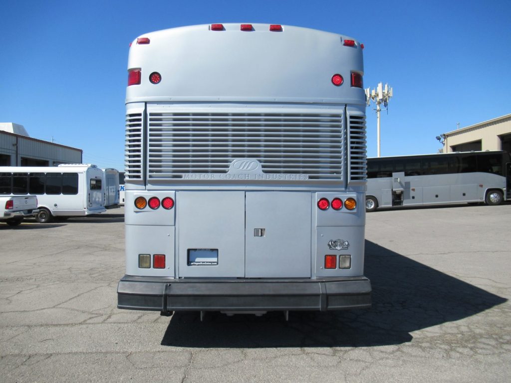 2004 MCI D4500 Lift Equipped Commuter Coach C56192 - Las Vegas Bus Sales
