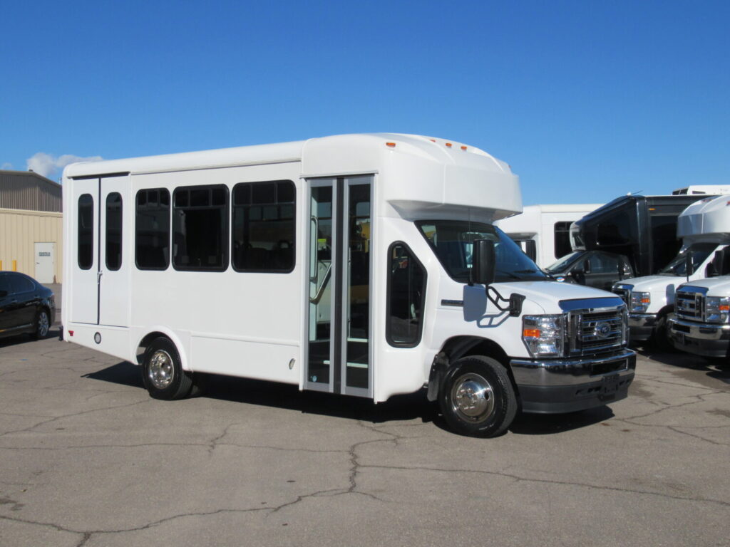 2022 Glaval Universal Lift Equipped Shuttle Bus S43627 - Las Vegas Bus ...