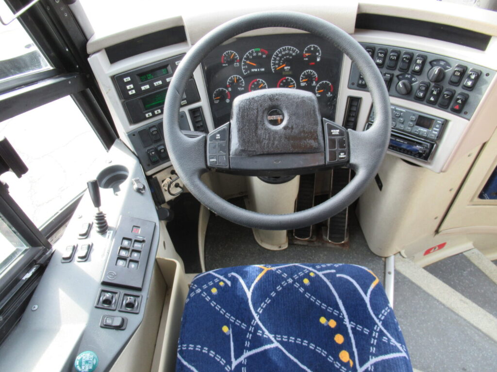 2000 MCI 102-EL3 Highway Coach C61102 - Las Vegas Bus Sales