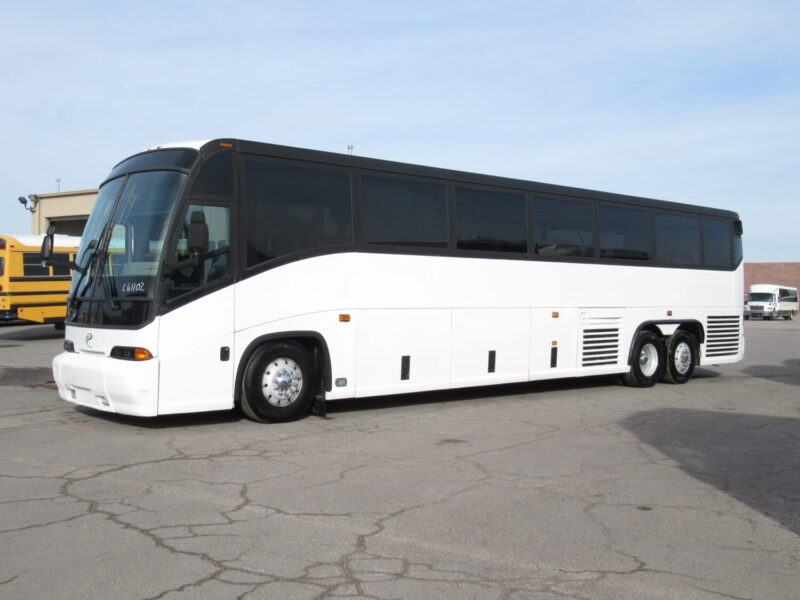 2000 MCI 102-EL3 Highway Coach C61102 - Las Vegas Bus Sales