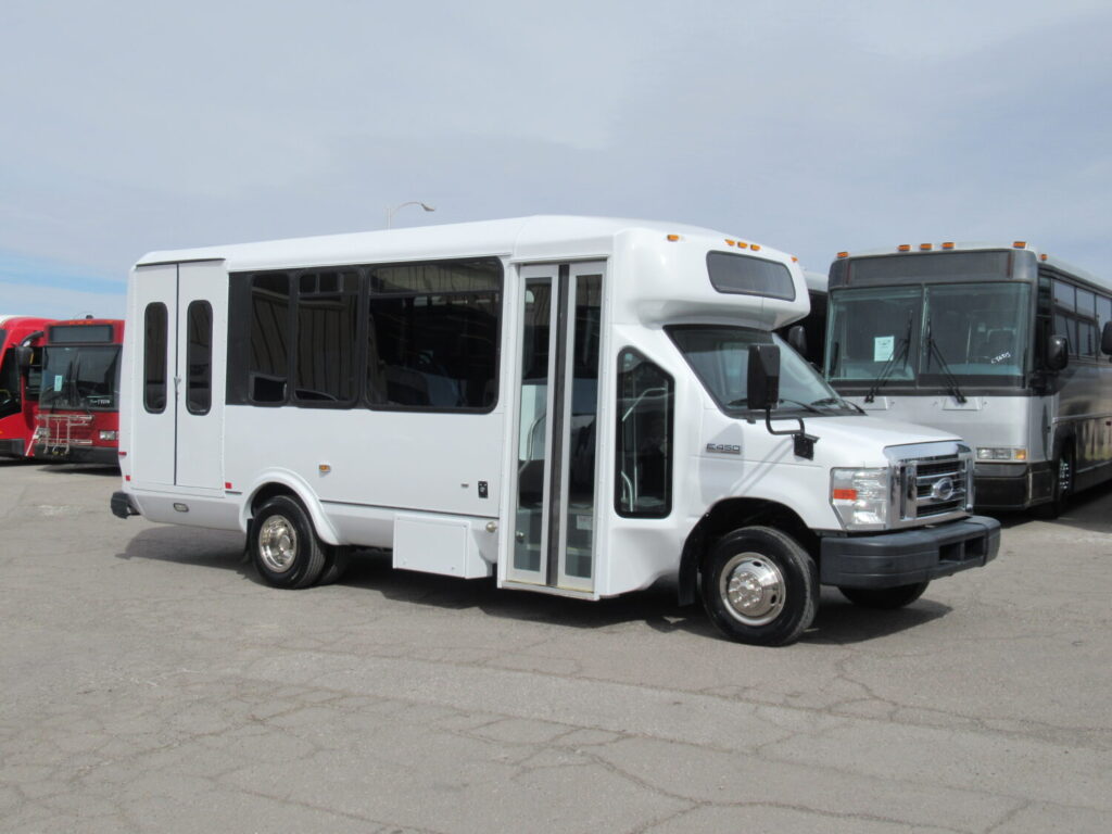 2012 ElDorado Aerotech Lift Equipped Shuttle Bus S66379 - Las Vegas Bus ...