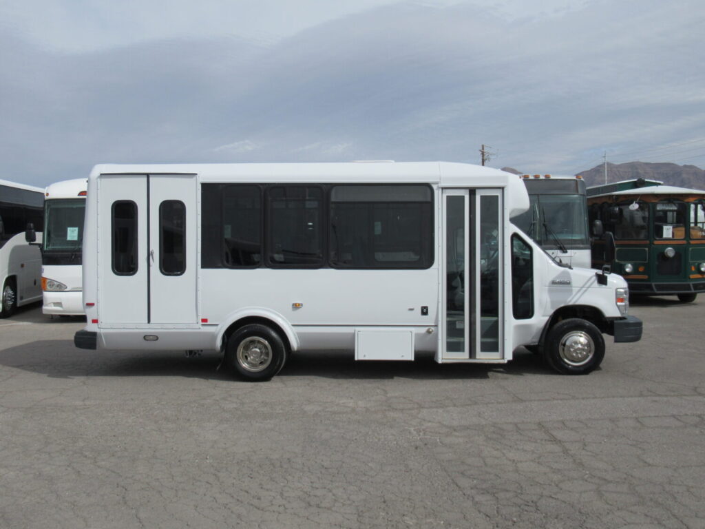 2012 ElDorado Aerotech Lift Equipped Shuttle Bus S66379 - Las Vegas Bus ...