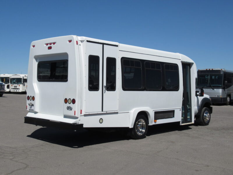2014 Supreme Lift Equipped Shuttle Bus - S49812 - Las Vegas Bus Sales