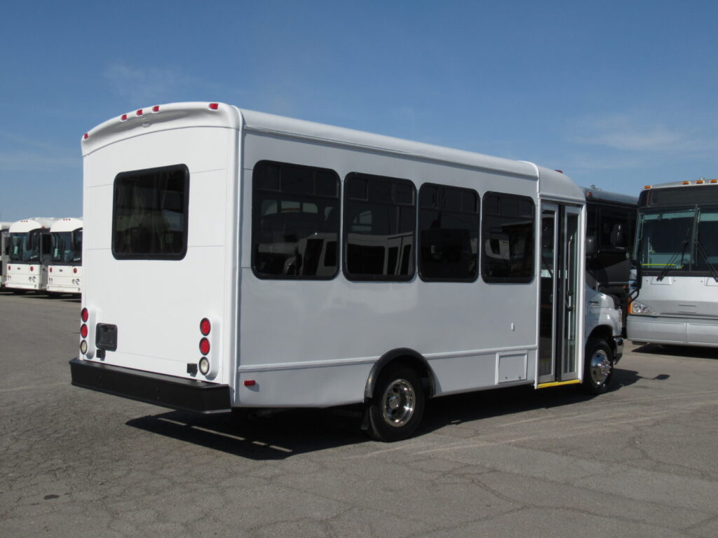 2010 Starcraft Allstar Shuttle Bus S49184 - Las Vegas Bus Sales