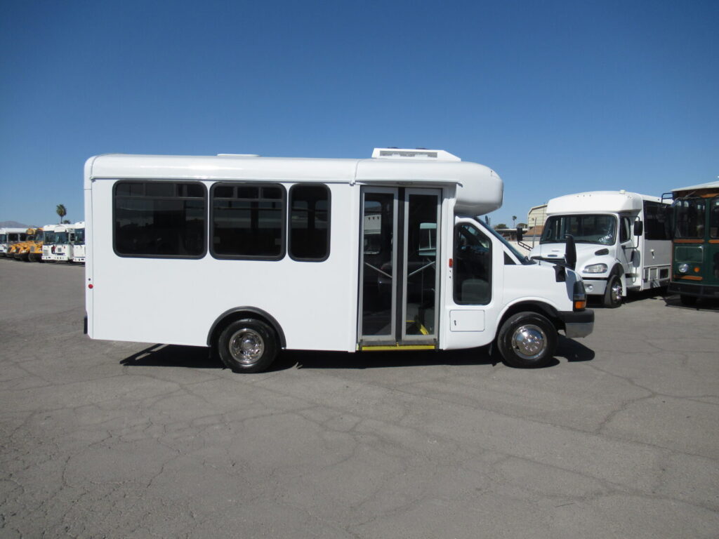 2012 ARBOC Spirit of Mobility ADA Shuttle Bus – S97428 - Las Vegas Bus ...