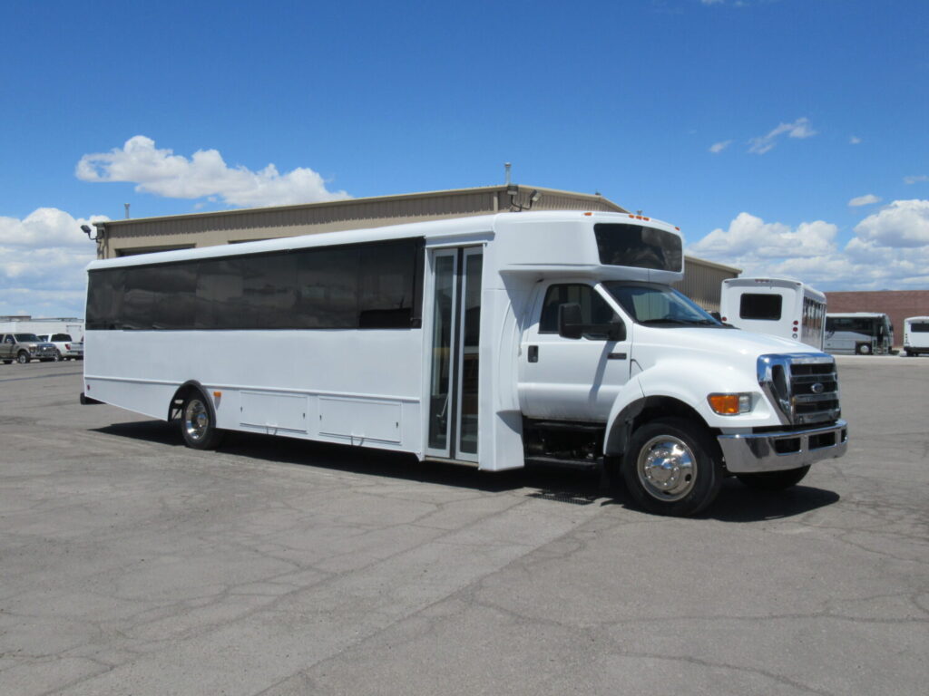 2015 Champion Defender Shuttle Bus S07142 - Las Vegas Bus Sales