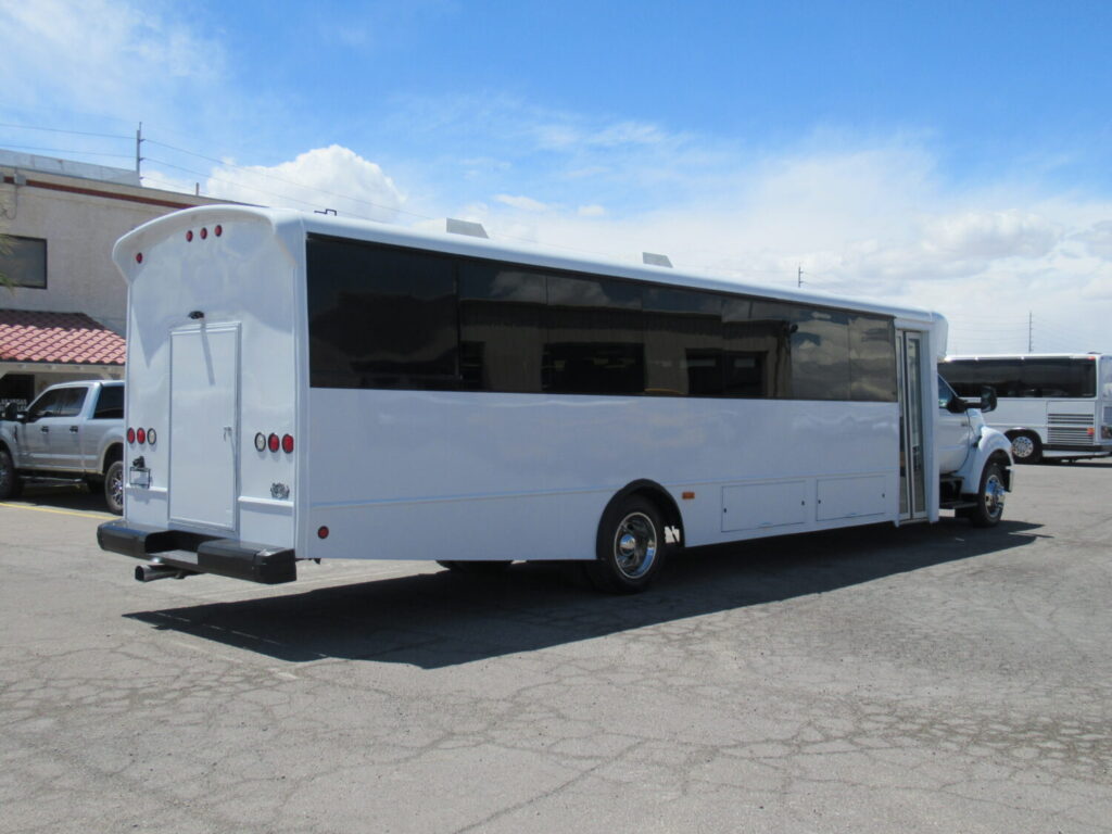 2015 Champion Defender Shuttle Bus S07142 - Las Vegas Bus Sales