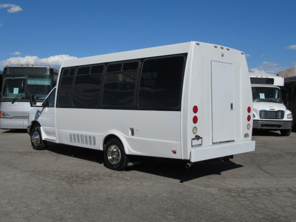 2014 Federal Spirit Shuttle Bus S17067 - Las Vegas Bus Sales
