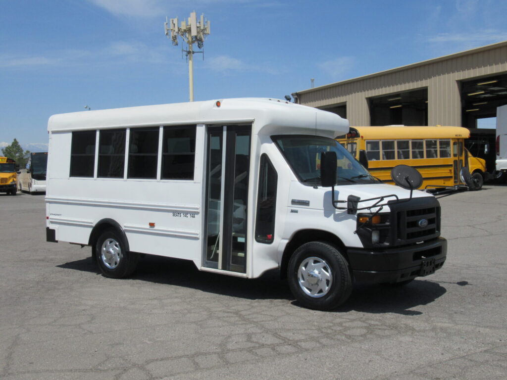 2009 Starcraft Prodigy MFSAB Daycare Bus B81229 - Las Vegas Bus Sales