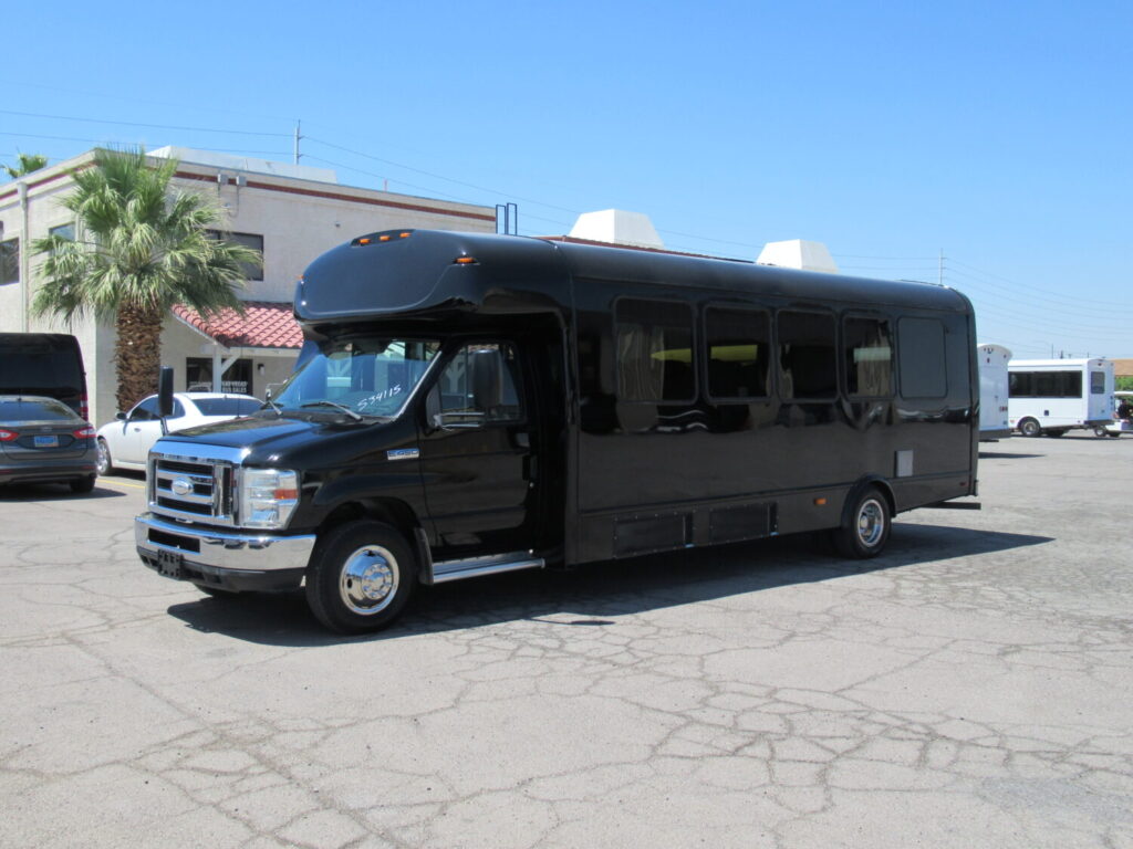 2014 Starcraft Allstar Shuttle Bus S34115 - Las Vegas Bus Sales